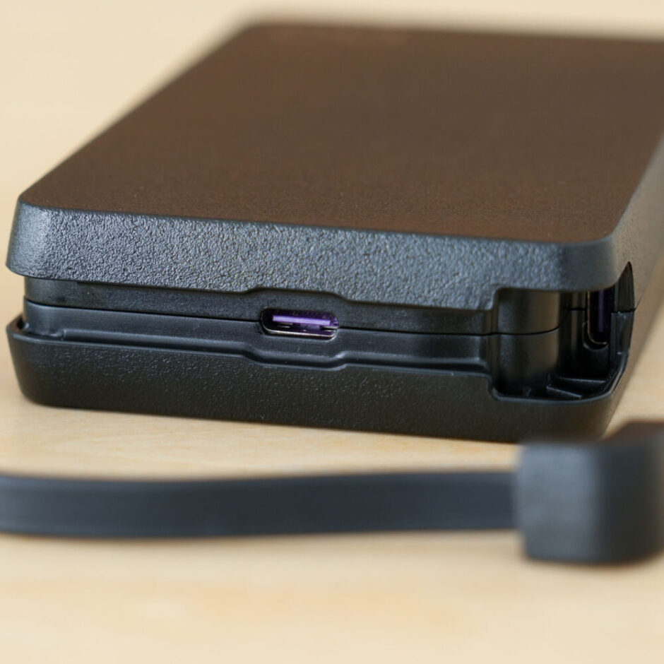 CIO SMARTCOBY Ex03 SLIM PLUG ＆ CABLEをレビュー！30W出力対応の全部入りモバイルバッテリー | マクリン